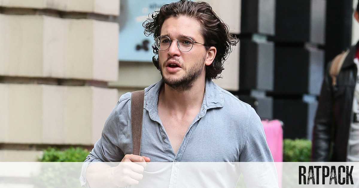 Τα 5 πράγματα που φοράς και ντρέπεσαι λίγο ΑΛΛΑ μία γυναίκα τα θεωρεί sexy - Ratpack.gr