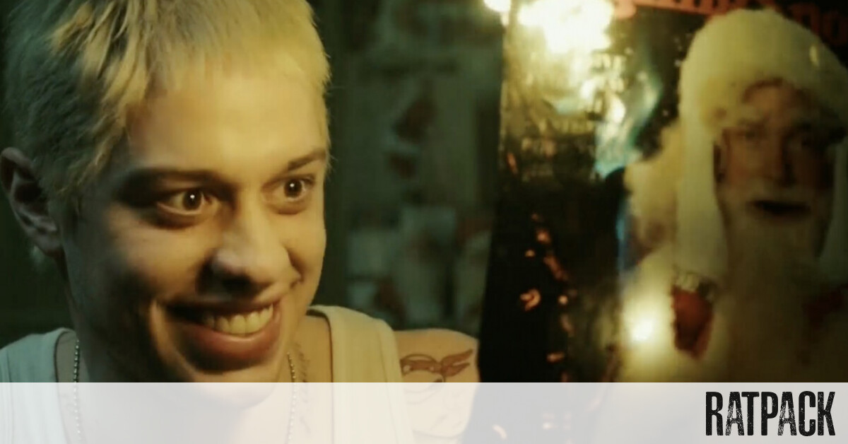 To χριστουγεννιάτικο parody αλά Eminem είναι ό,τι καλύτερο είδαμε τελευταία - Ratpack.gr