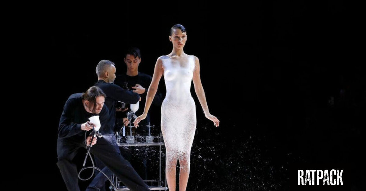 Εβδομάδα Μόδας Παρισιού: Οι εμφανίσεις που ξεχώρισαν, οι τάσεις της σεζόν και η «γυμνή» Χαντίντ ...