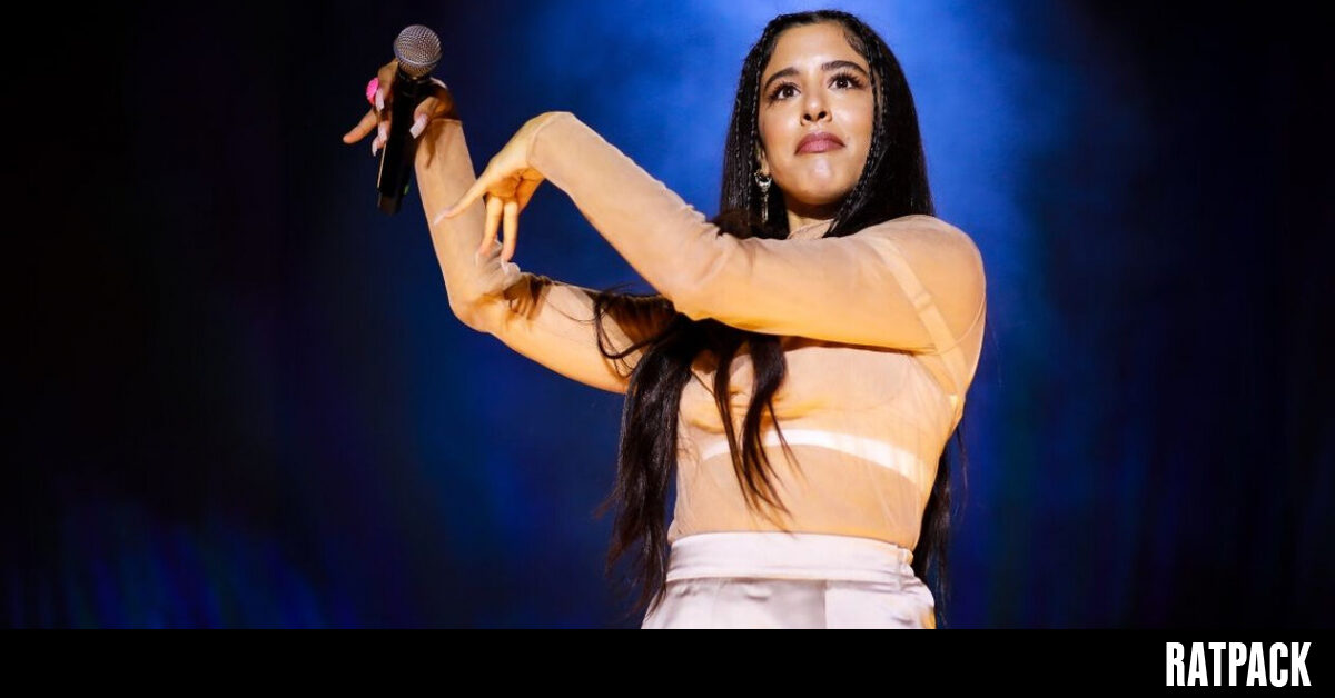 Το «Zari» της Ζωής Παπαδοπούλου είναι καλύτερο από της Μαρίνας Σάττι - Ratpack.gr