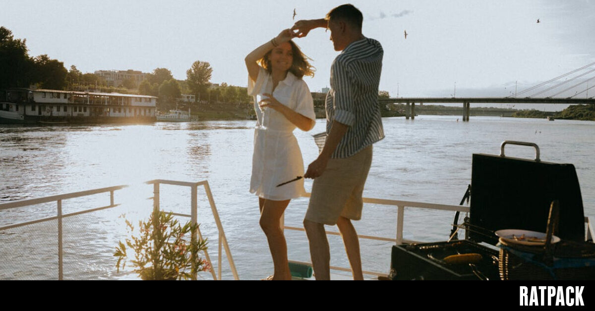 Μήπως είναι φυσιολογικό μία φιλία άντρα-γυναίκας να εξελιχθεί σε έρωτα; - Ratpack.gr