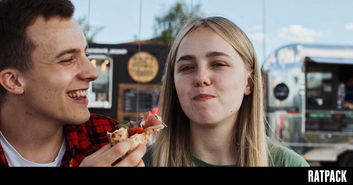 Τι να φας στο πρώτο ραντεβού: Τι να επιλέξεις για να είσαι άνετος, αλλά και χορτάτος - Ratpack.gr